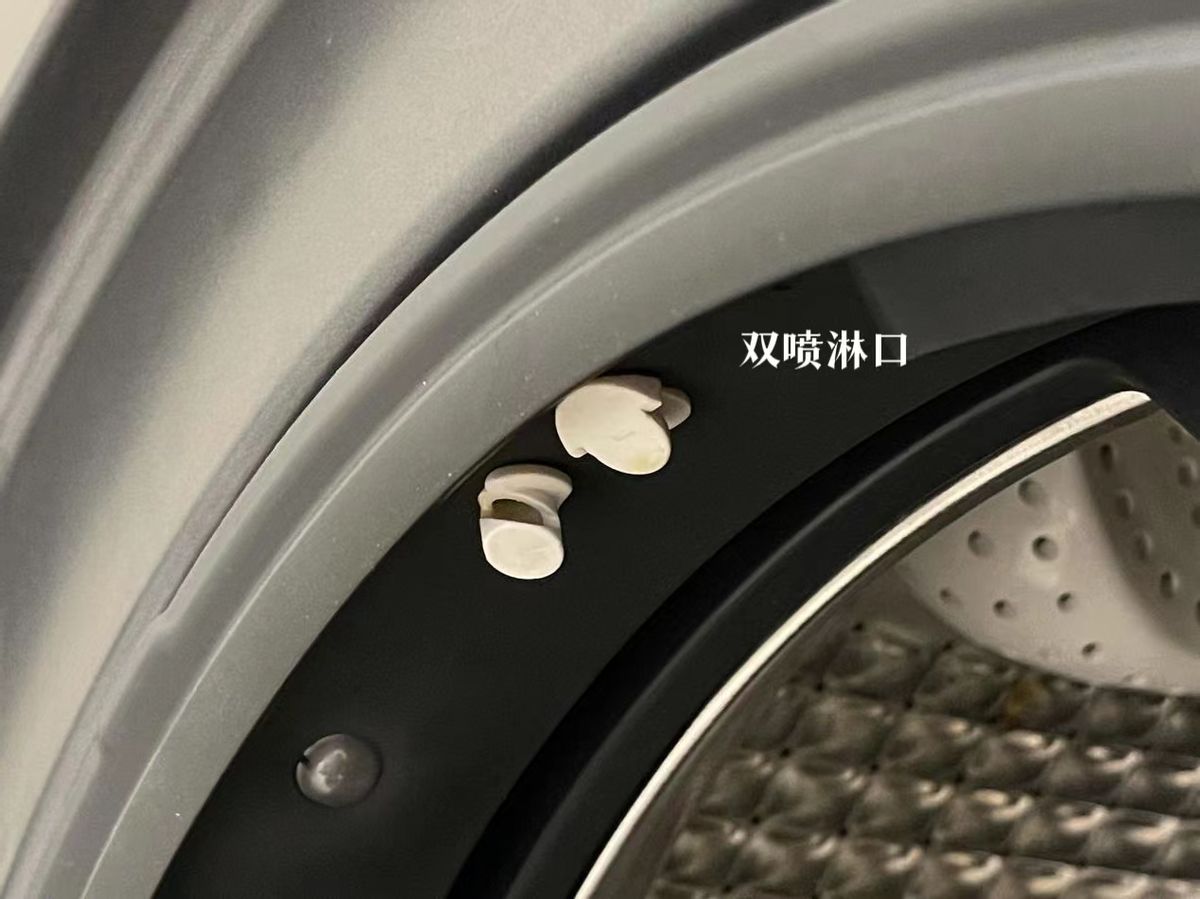 A minimalist washing machine that saves worry, time and effort, and ...