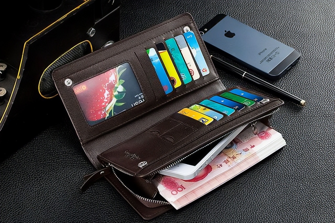 People who change their mobile phones every time within 2,000 and can ...