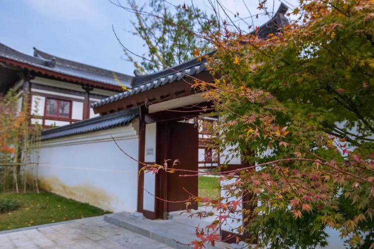 Buddhist legends: Guangmu Tianwang has a third eye, which is said to be ...