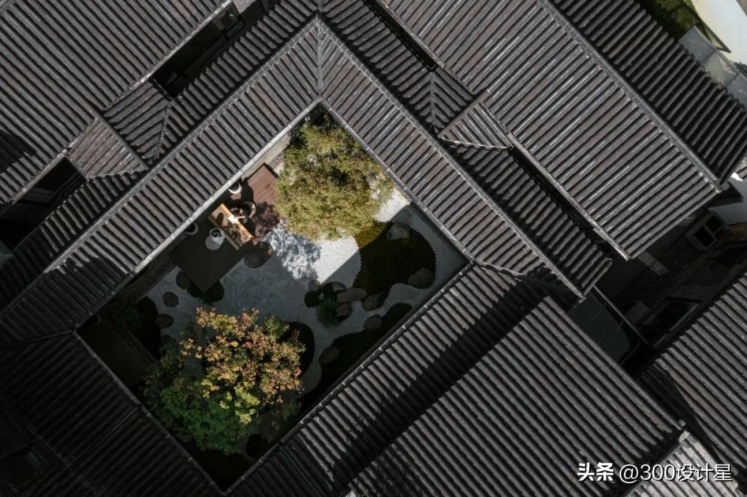 Zhou Zijian's works: 1000㎡ modern courtyard house, young people like it ...