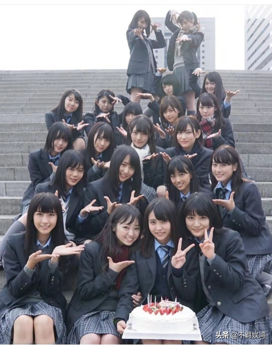 成功畢業了！98年日本女星渡邊理佐 - 資訊咖