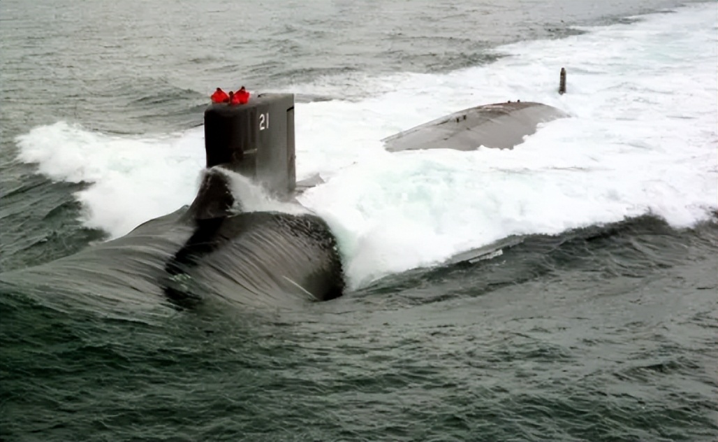 Submarine diving depth comparison between China, the United States and ...