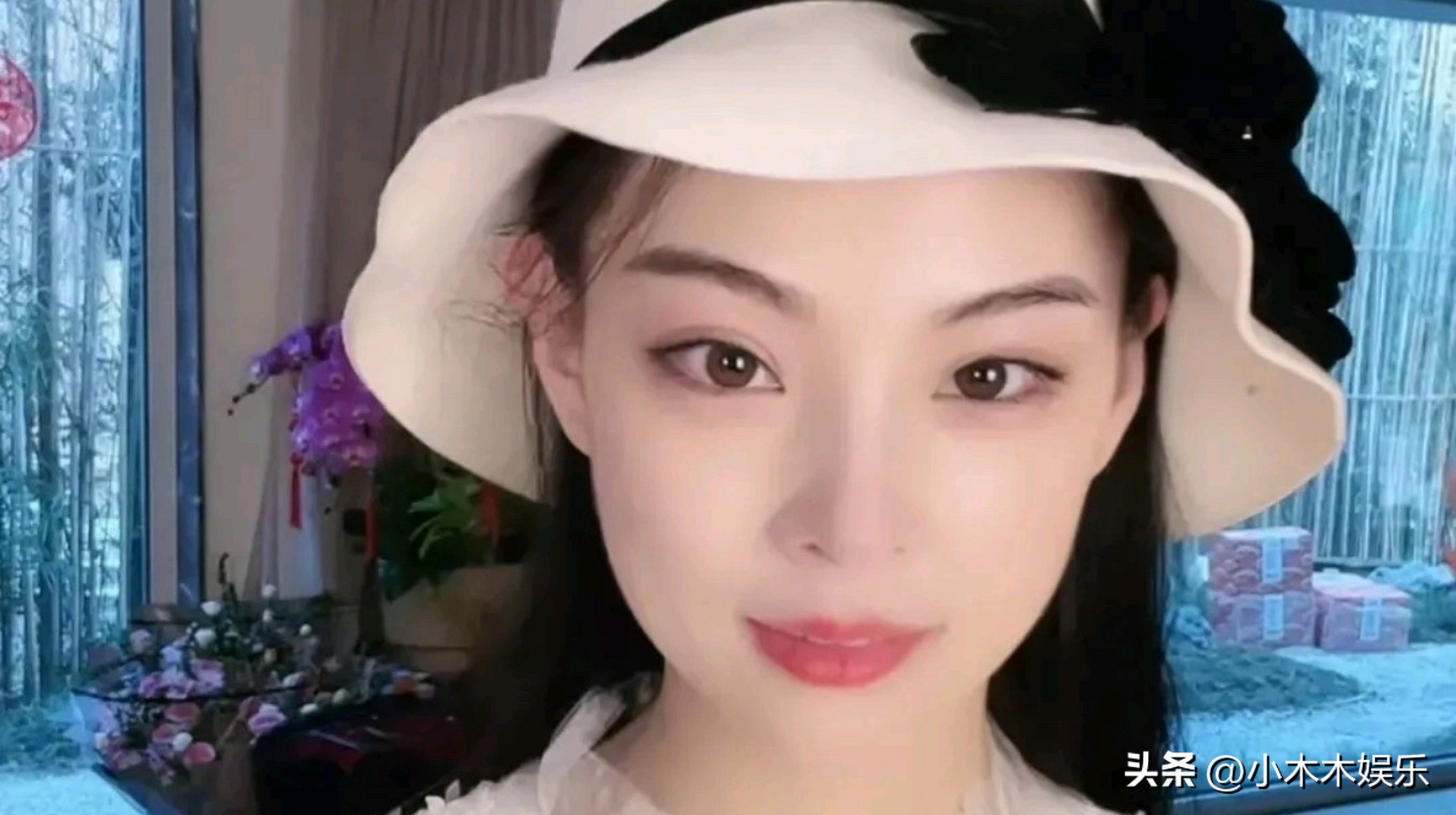 Wen Wen, an employee of Zhang Lan, opened a personal live broadcast and ...
