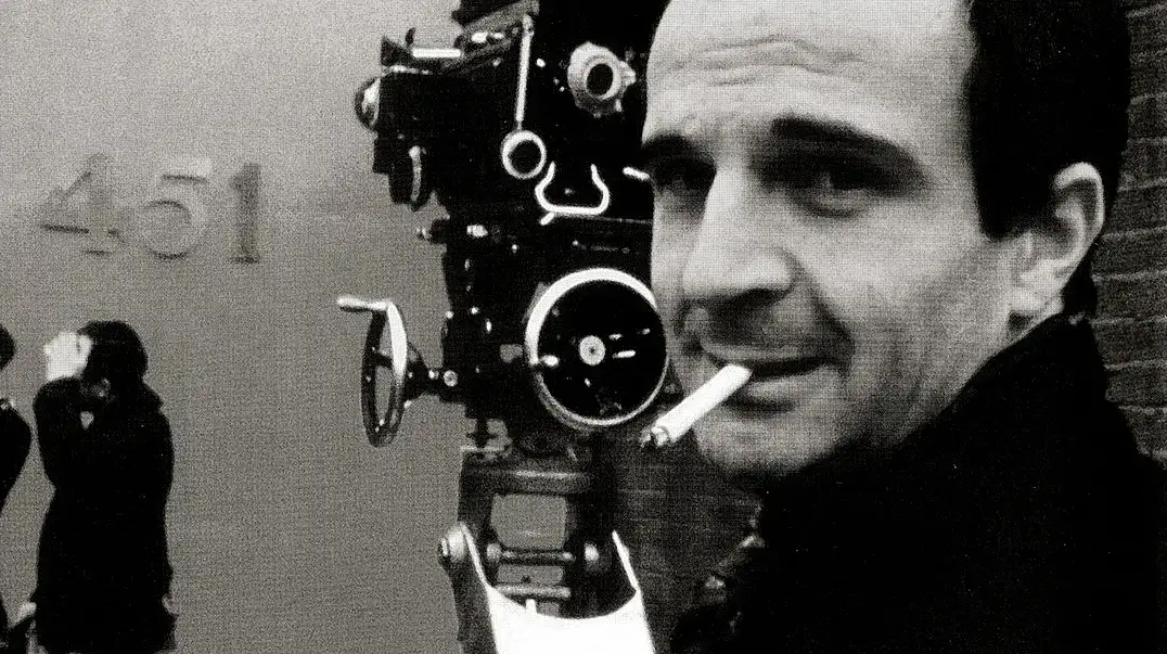 Farewell, the most awesome director in the world - iNEWS