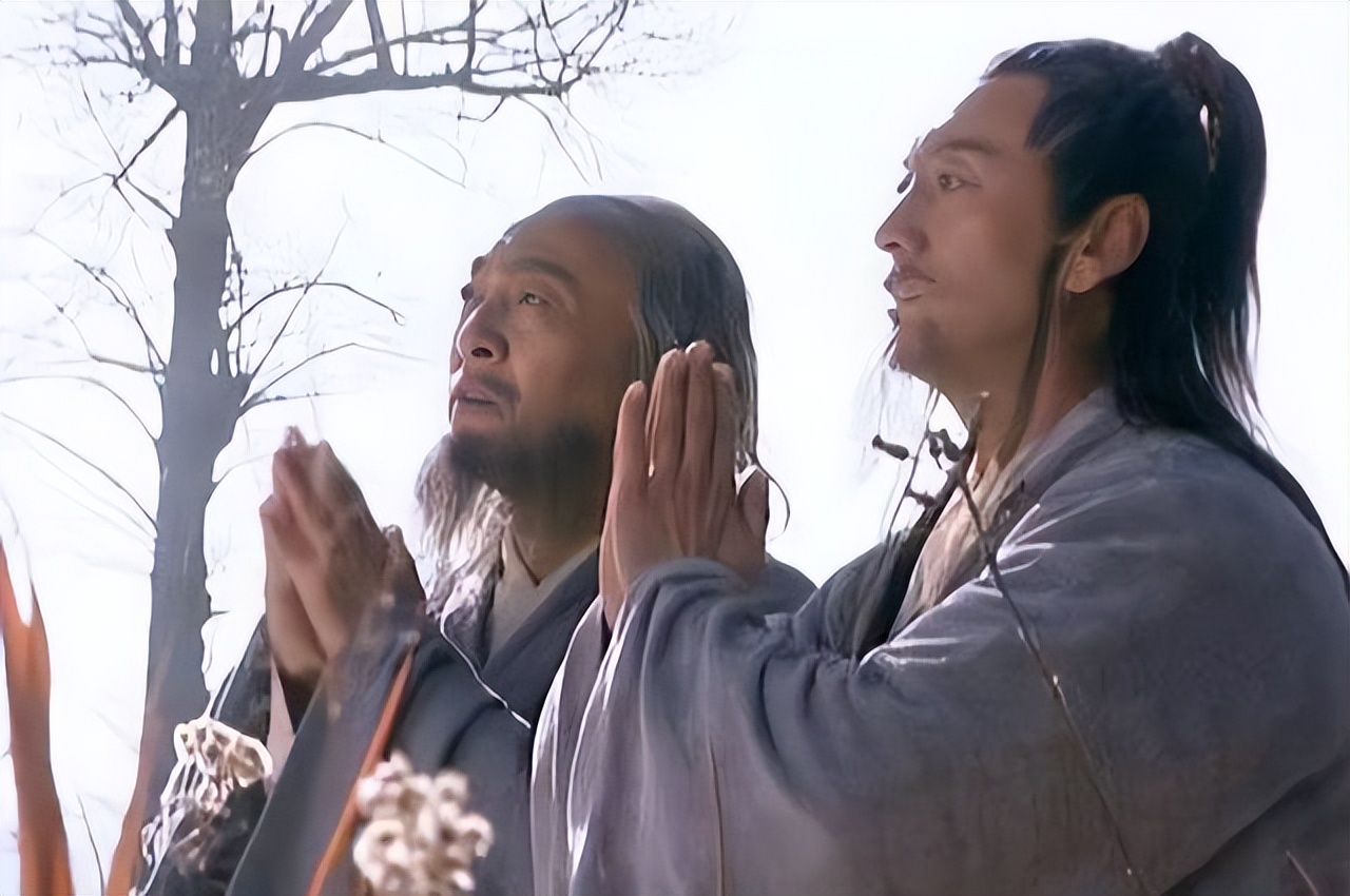 Why did the sweeping monk subdue Xiao Yuanshan and Murong Bo?He is very ...