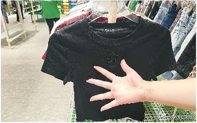 The size of women's clothing is getting smaller and smaller, and ...