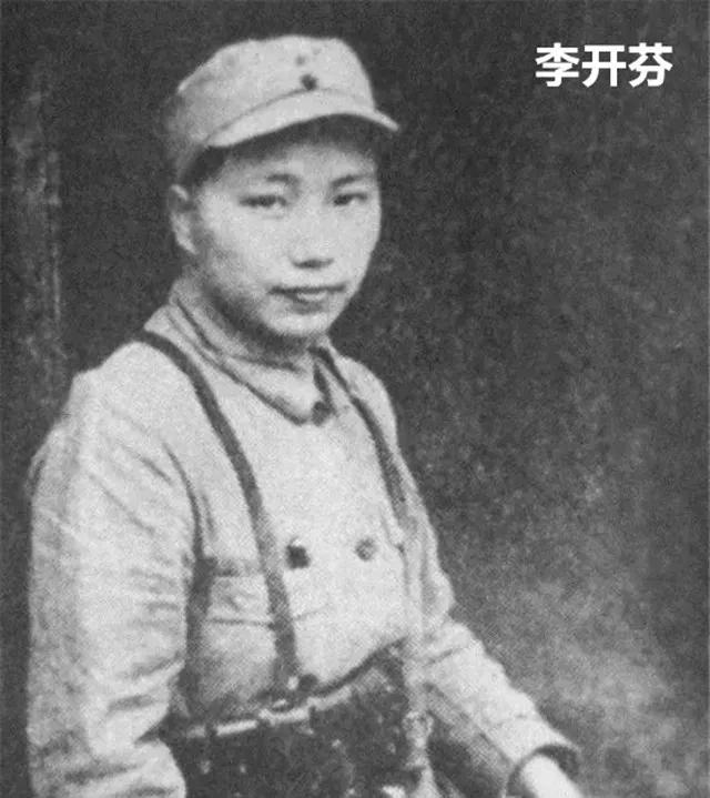 The 17-year-old female Red Army was almost buried alive. A double-gun ...