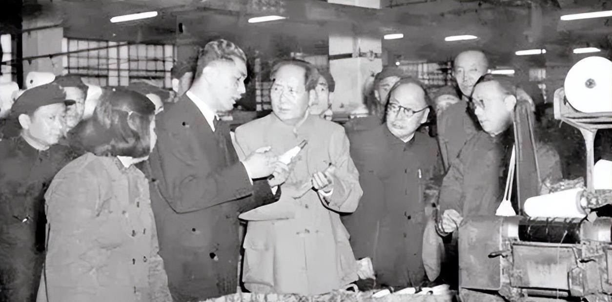 Red capitalist Rong Yiren passed away in 2005. What is the current ...