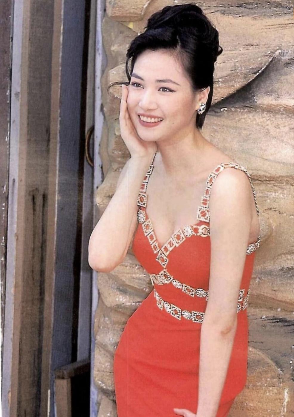 53-year-old Hong Kong sister Chen Meixin made a comeback after 17 years ...