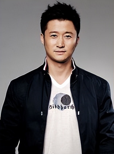 Wu Jing fooled Zhou Xiaoou into filming "Wolf Warrior", saying that the ...