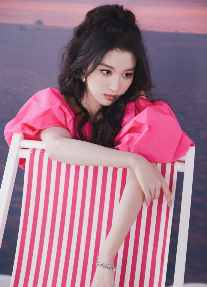 The heroine of "Jiao Zang" has changed from Yang Mi to Wang Churan ...