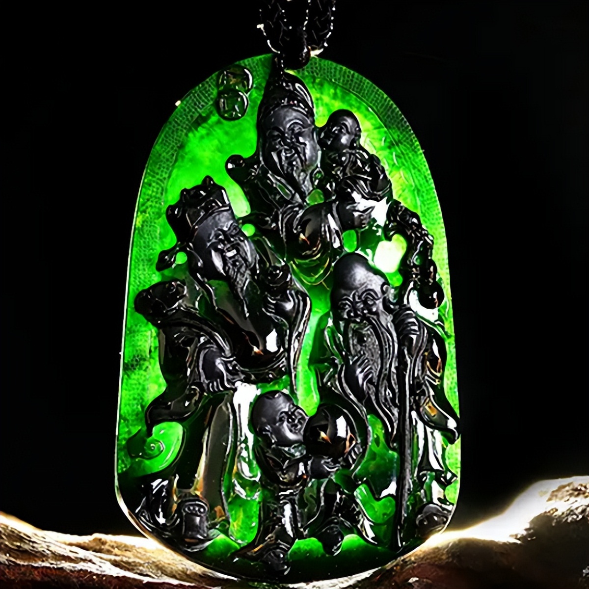 The difference between Mo Cui and Wuji Jadeite - iNEWS