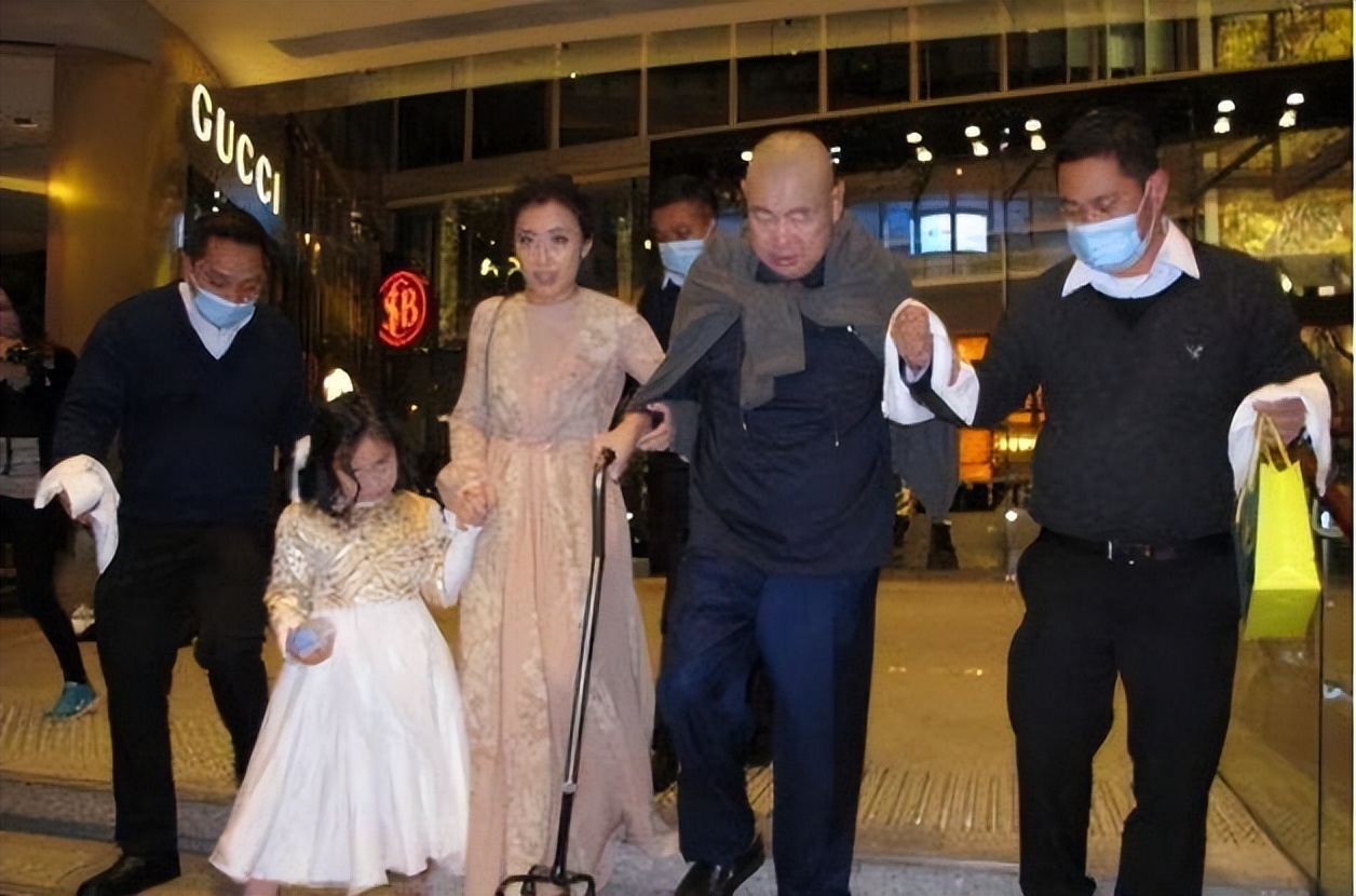 How did Xing Ye's former friend transform from an entertainment ...