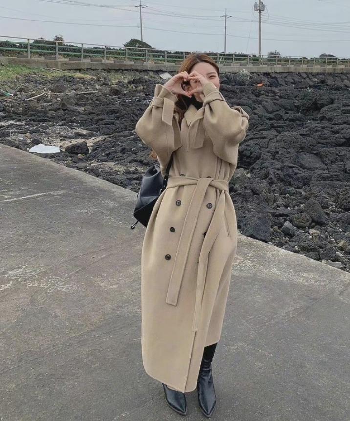 Ins fashion bloggers with a very healing smile are in direct proportion ...