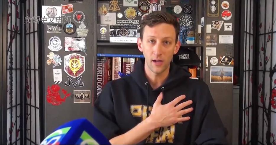 The Americans donated this photo album for free, which is so touching ...