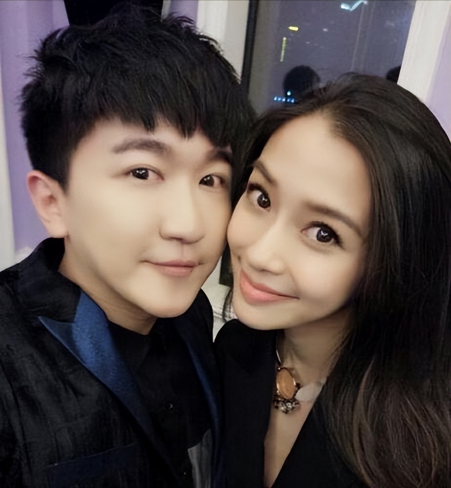 In the scene where Zhang Dada was criticized, Wang Baoqiang asked God ...