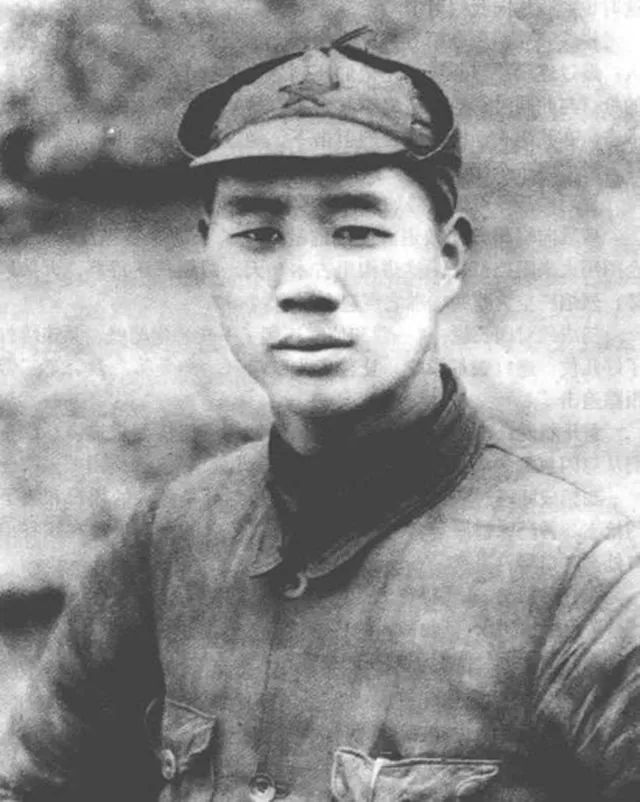 In 1939, Yang Chengwu found something wrapped in the helmet of the ...