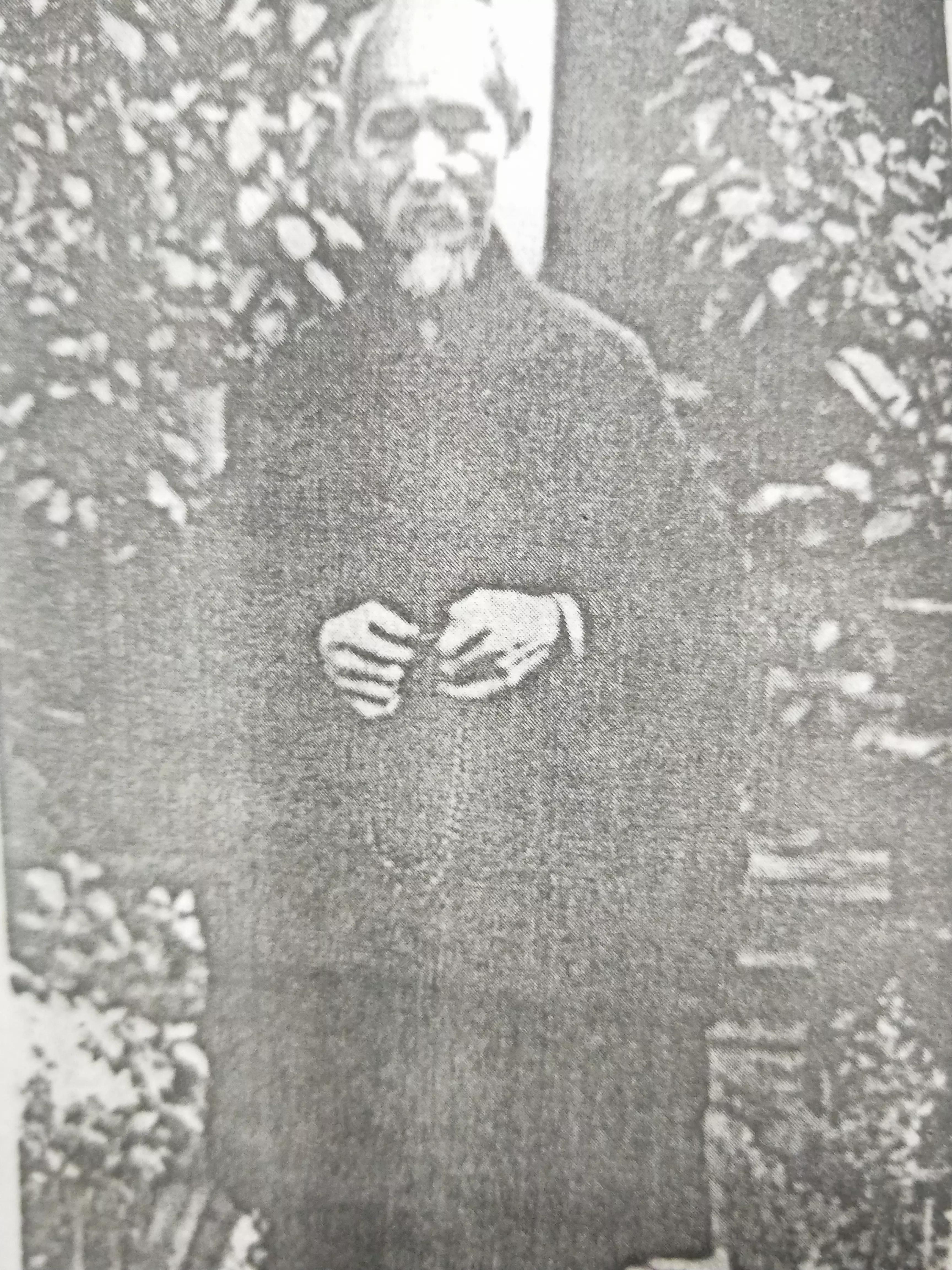 The Footsteps of Old Monk Xuyun - iNEWS