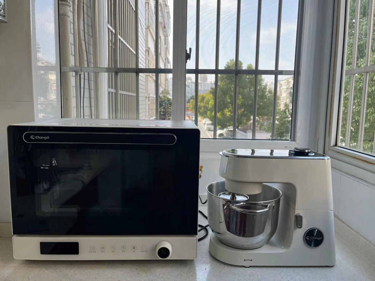 The first choice for beginners of small white bread, a chef machine ...