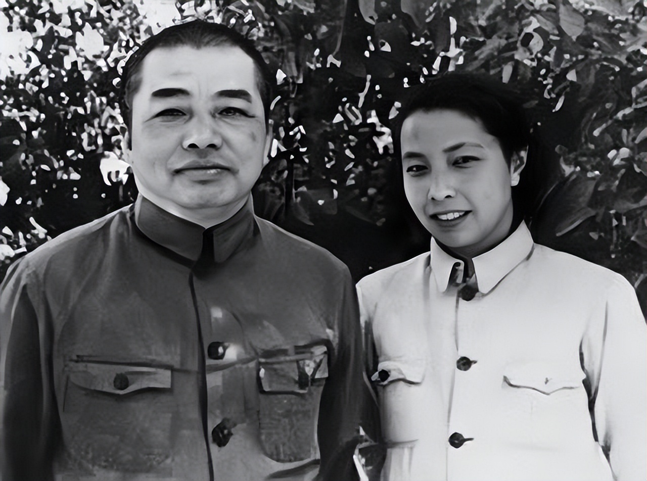 Deng Hua was hospitalized, and Pu Anxiu came to visit: This is what Mr ...