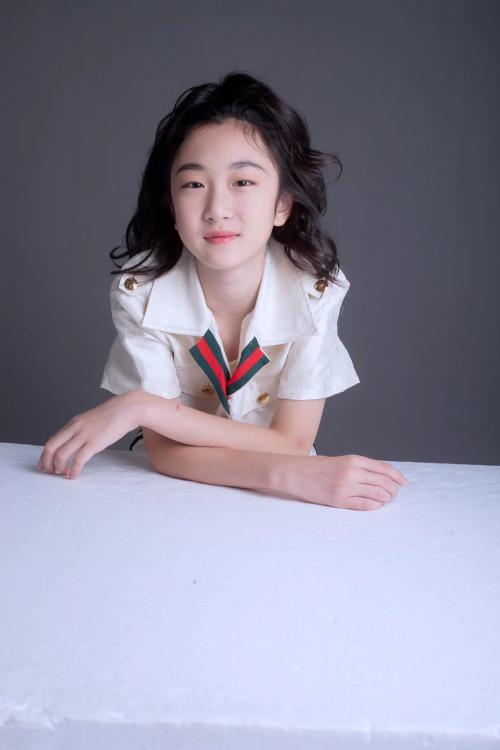 Ancient costume child star Song Moxin was nominated for the Best Child ...