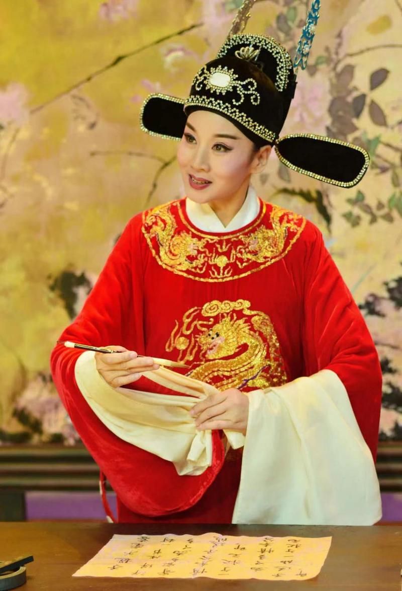 Huangmei Opera: The Brilliant Revival of Traditional Art - iMedia