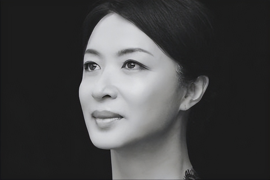 "Dancing Knight" Jin Xing: The process from male to female is too ...