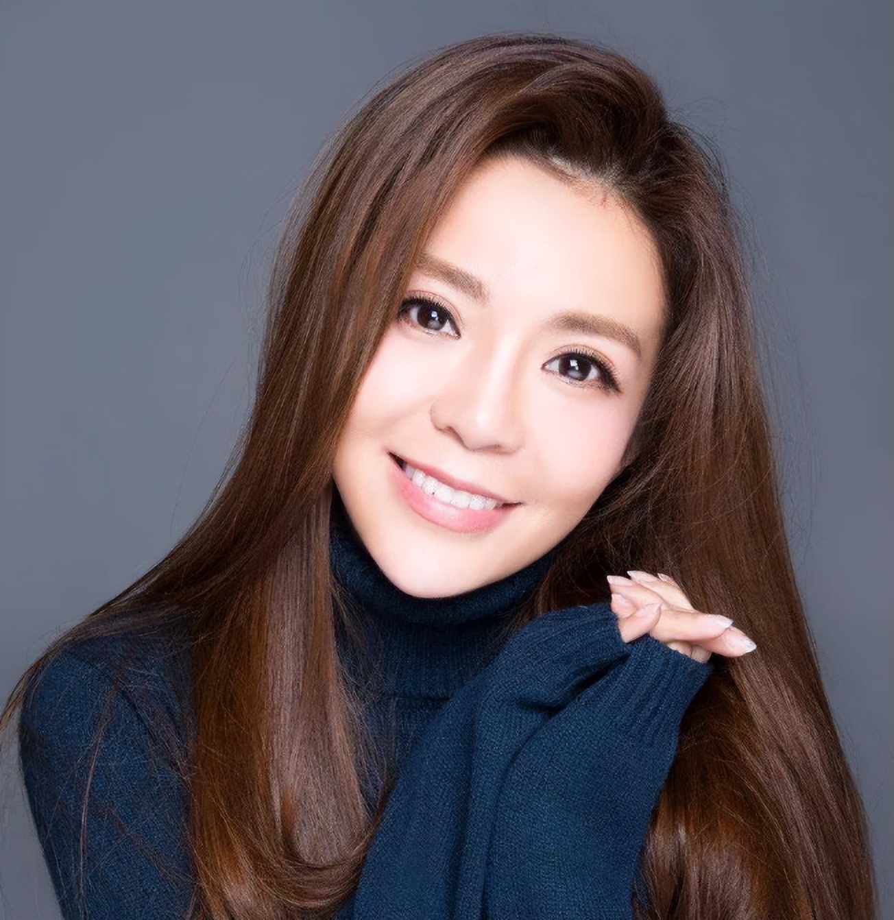 CCTV host Zhu Xun's illness was confirmed? The mouth is crooked and speechless, and netizens ...