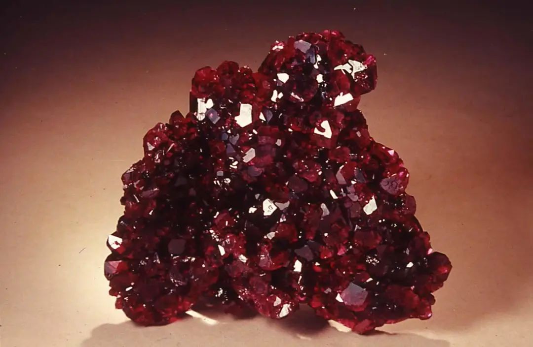 What are the buying tips for rubies?Introduction to the types of rubies ...
