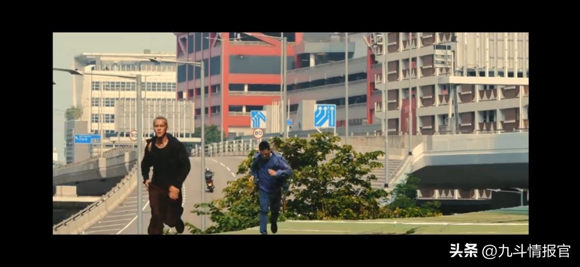 Police action movie "Burst Point" debut special! Zhang Jiahui vs Chen ...