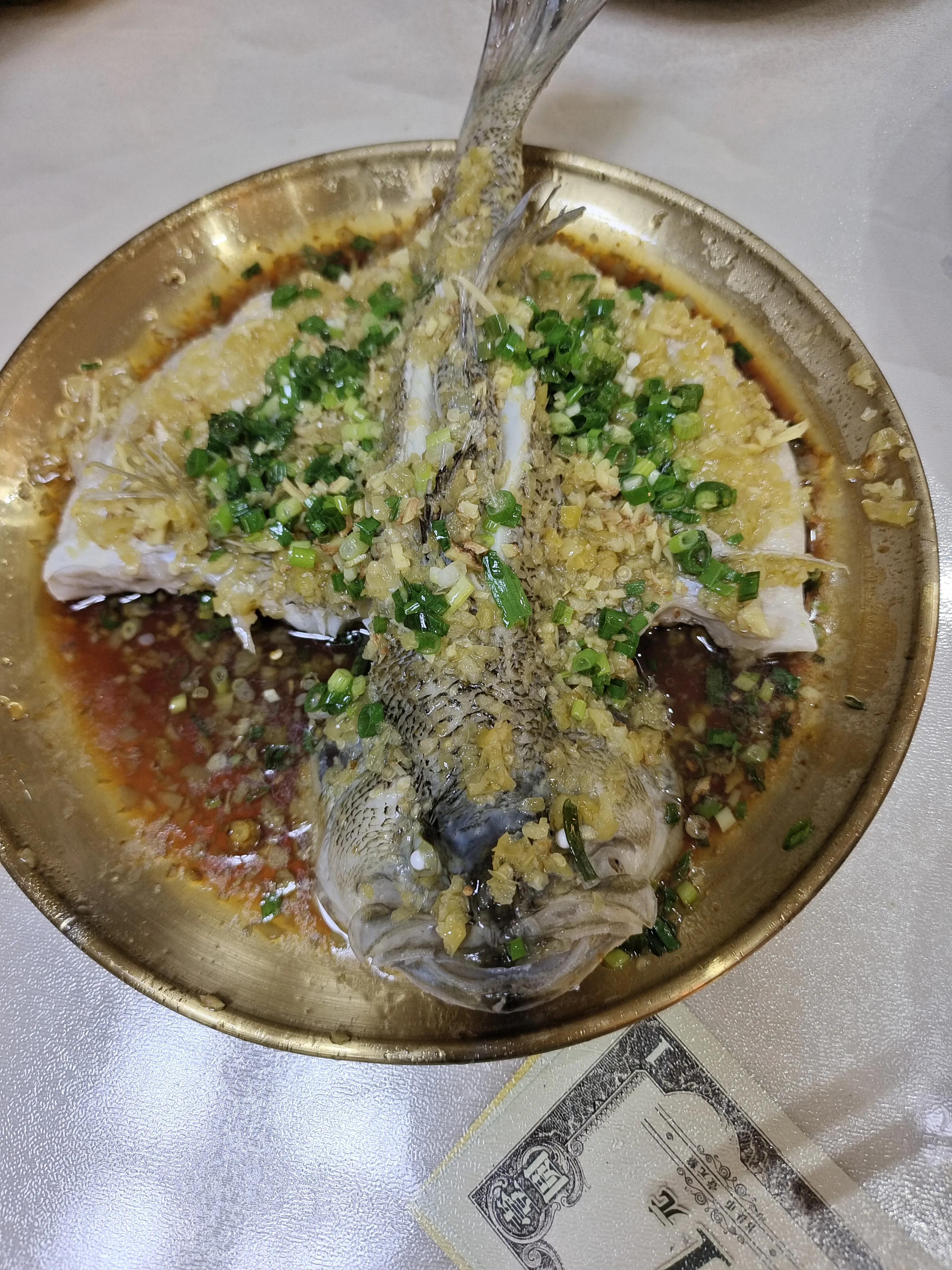 Steamed Sea Bass with Wild Salsanthum - iMedia