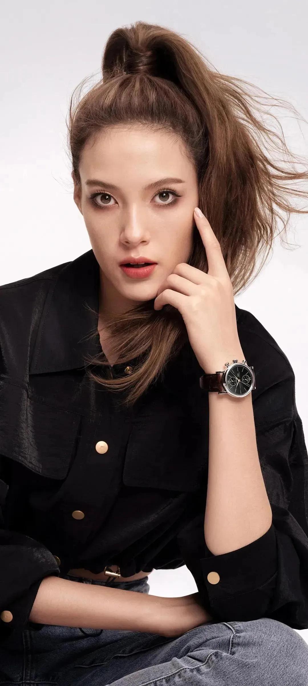 Share pictures - temperament goddess Gu Ailing - iNEWS