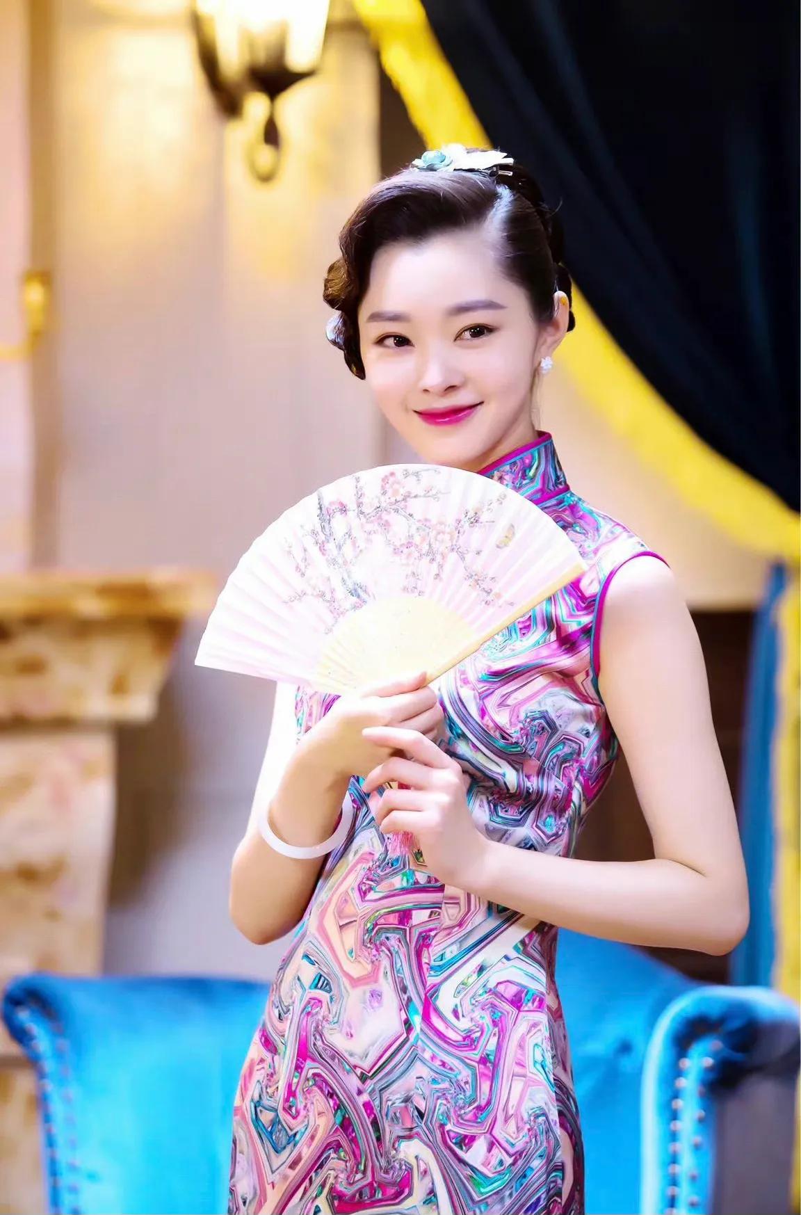 "Wind from Luoyang" Song Yi: became popular at the age of 26, only ...