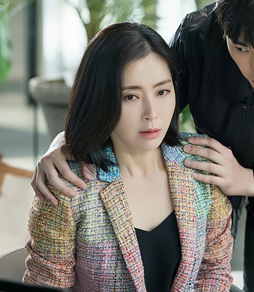 Korea's top sister Song Yuner - iMedia