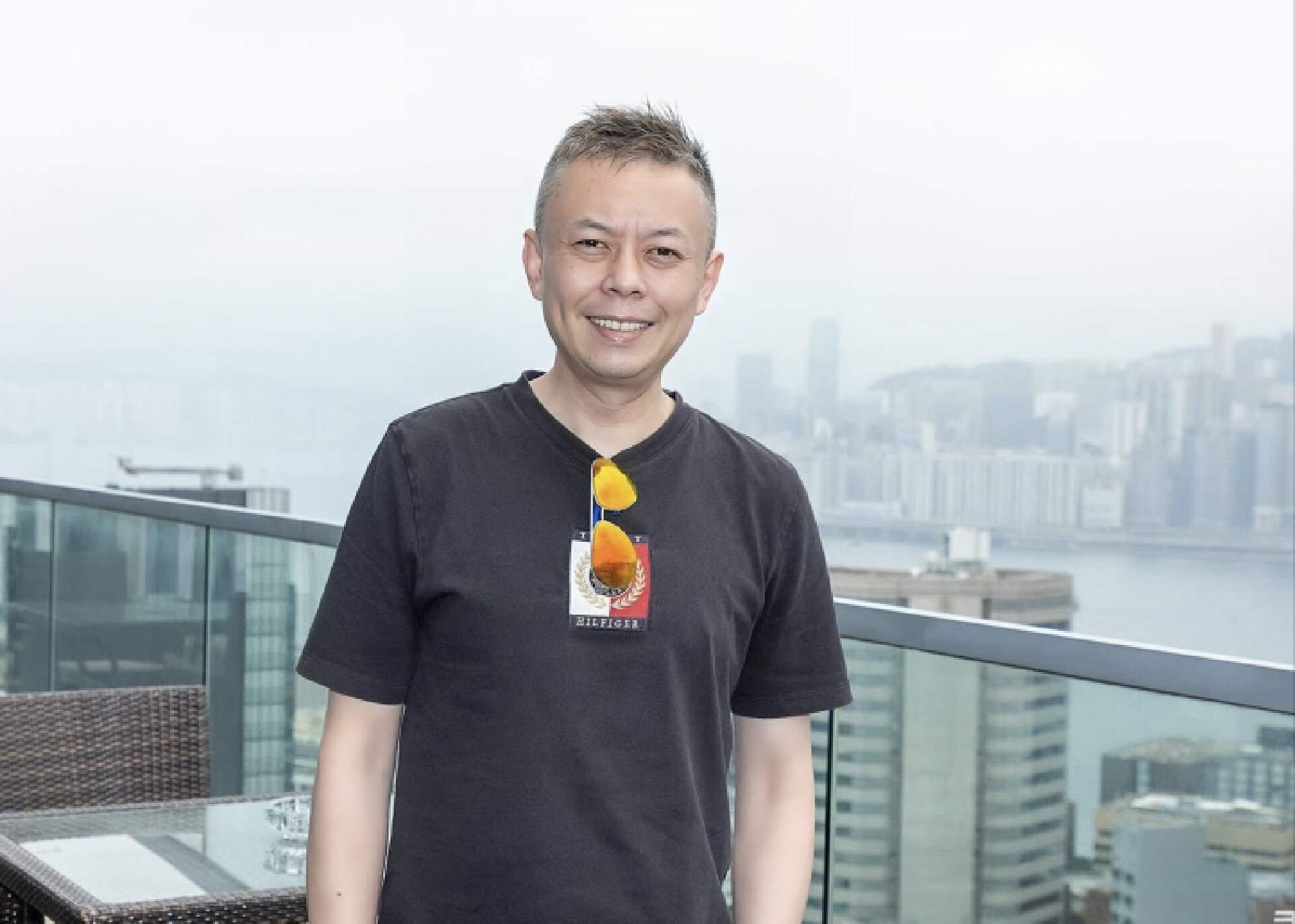 Another one! TVB's well-known supporting actor left the nest after the ...