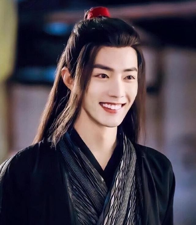 Really not had plastic surgery? These male stars who "turned around" by ...