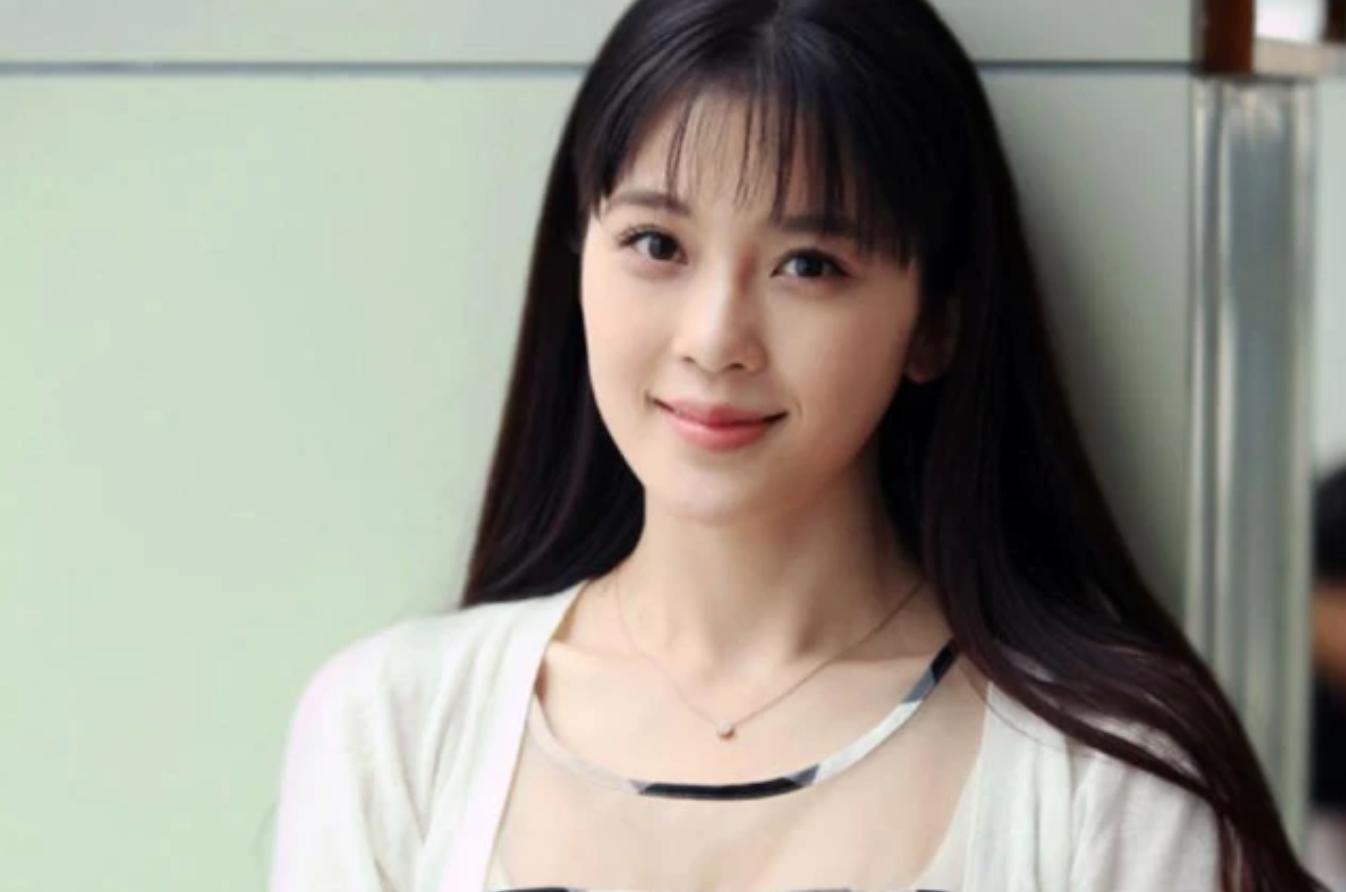 Zhao Yingzi's clip sound calls for a reward, from the queen of ratings to everyone's shouting ...