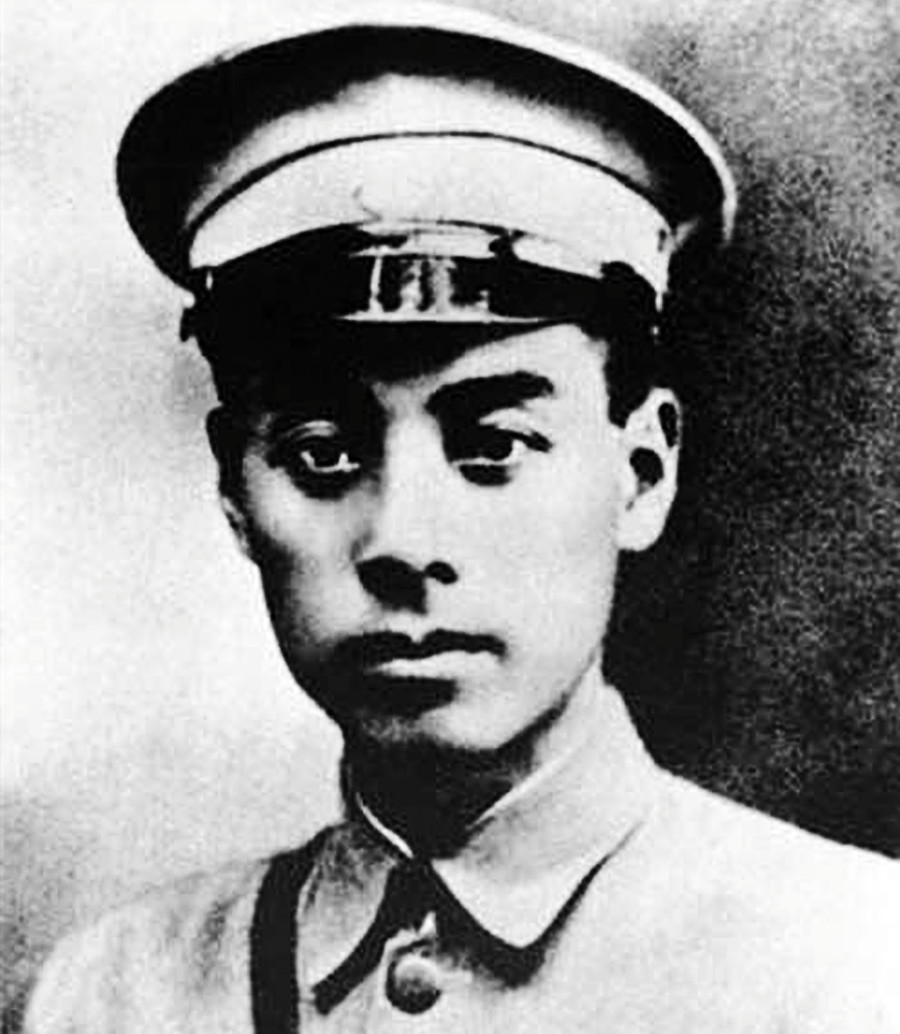 In 1929, when Peng Pai was betrayed and sacrificed by a traitor, a ...