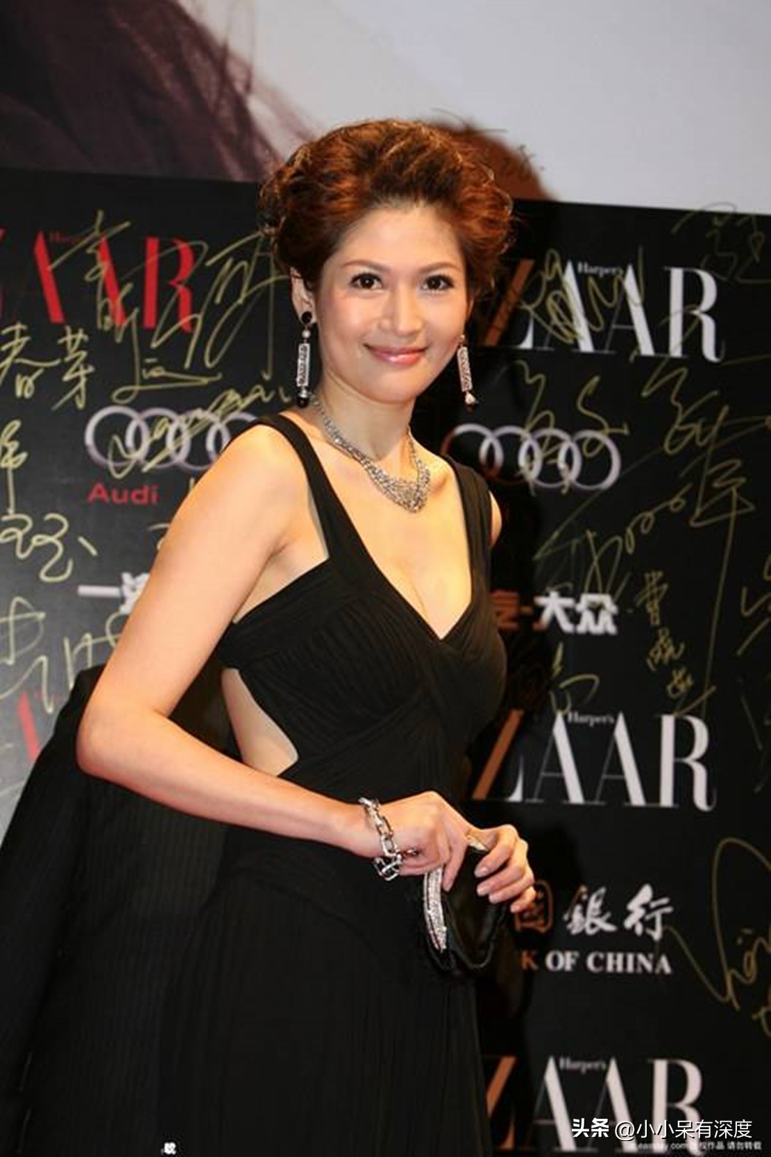 Phoenix Satellite TV beauty Shen Xing, 45 years old, still full of ...