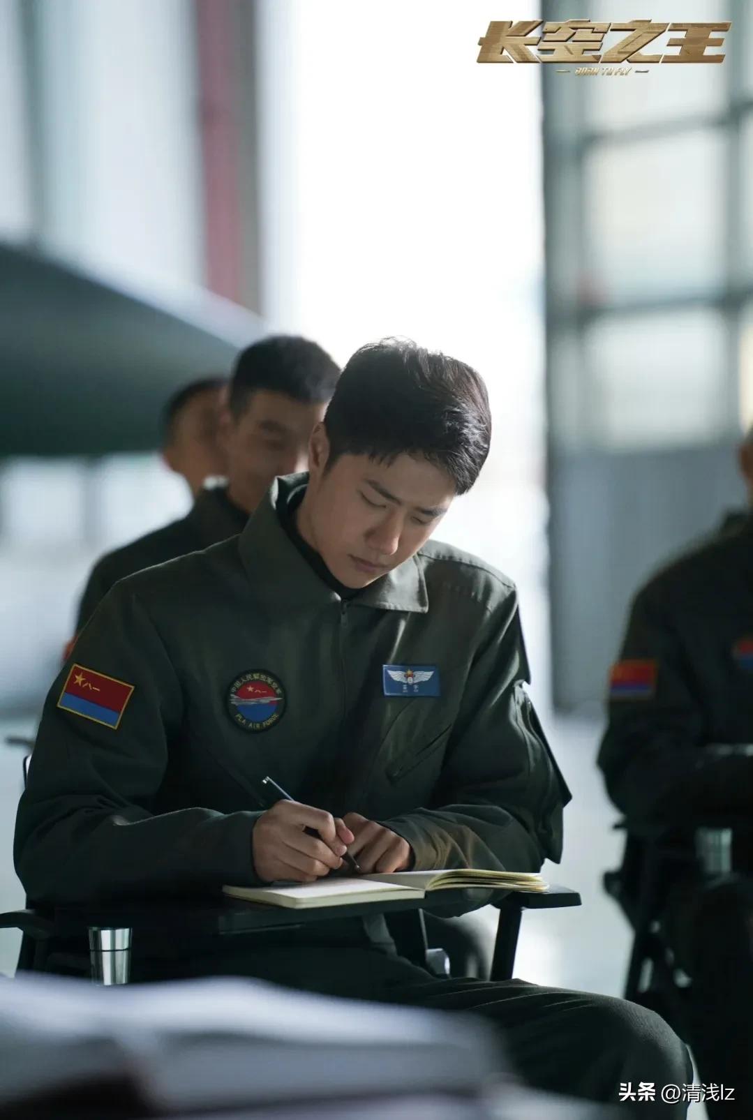 Heart for Heart——Talking about Lei Yu's actor Wang Yibo - iNEWS