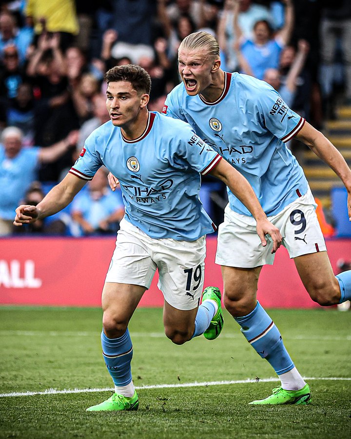 Champion running back! Alvarez, who keeps running, will not always be a ...