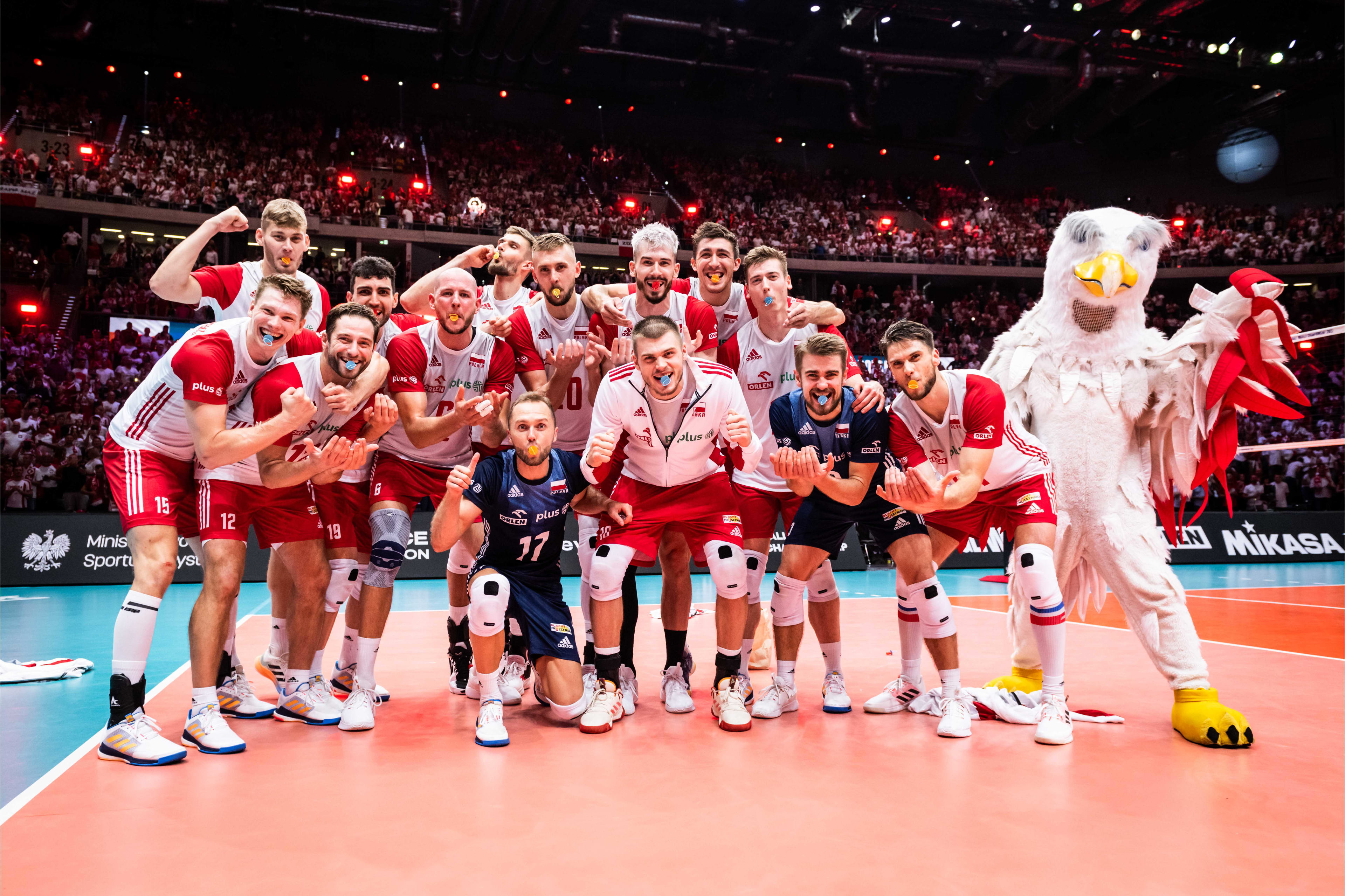 Poland beat the United States 3-2 in the men's volleyball world ...