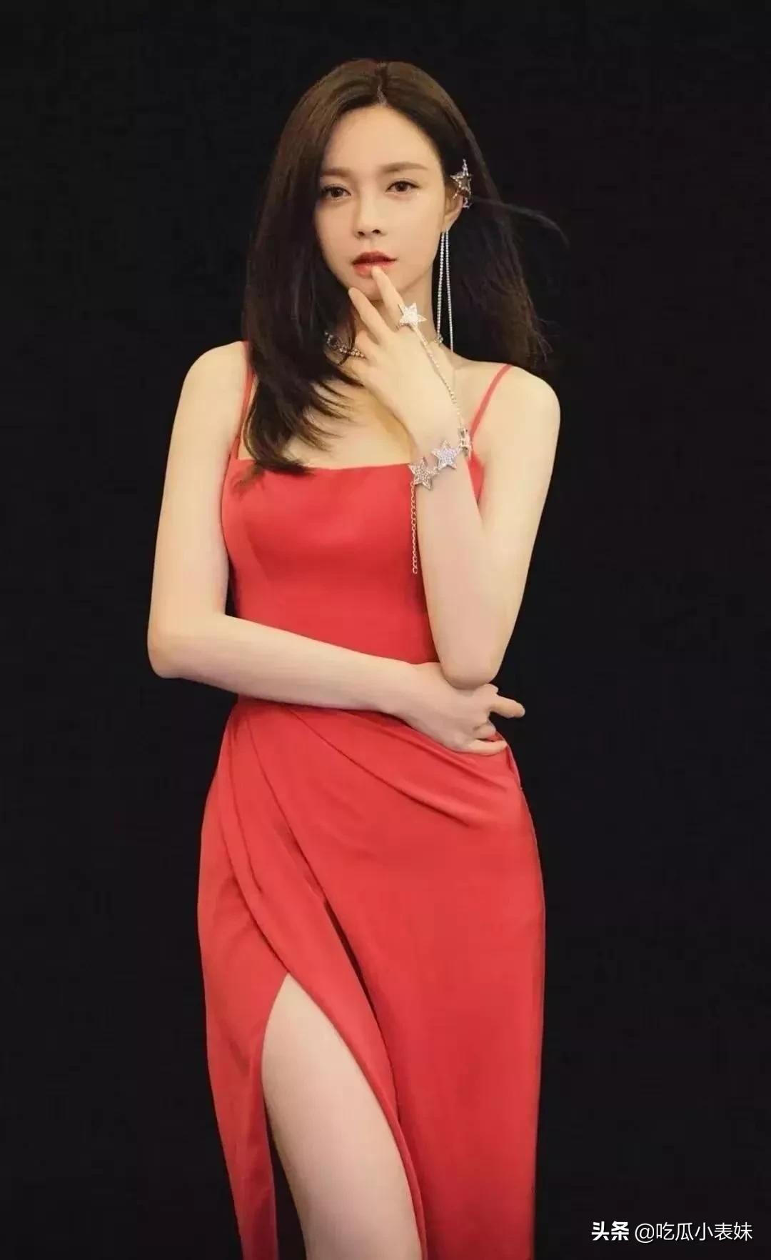 Shen Mengchen, pure and beautiful, beautiful and moving - iNEWS