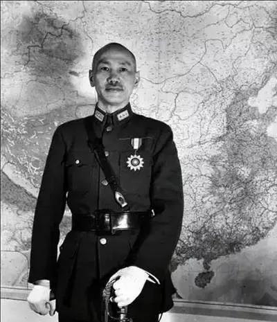 The chief abandoned the city, he held six positions to protect Nanjing ...