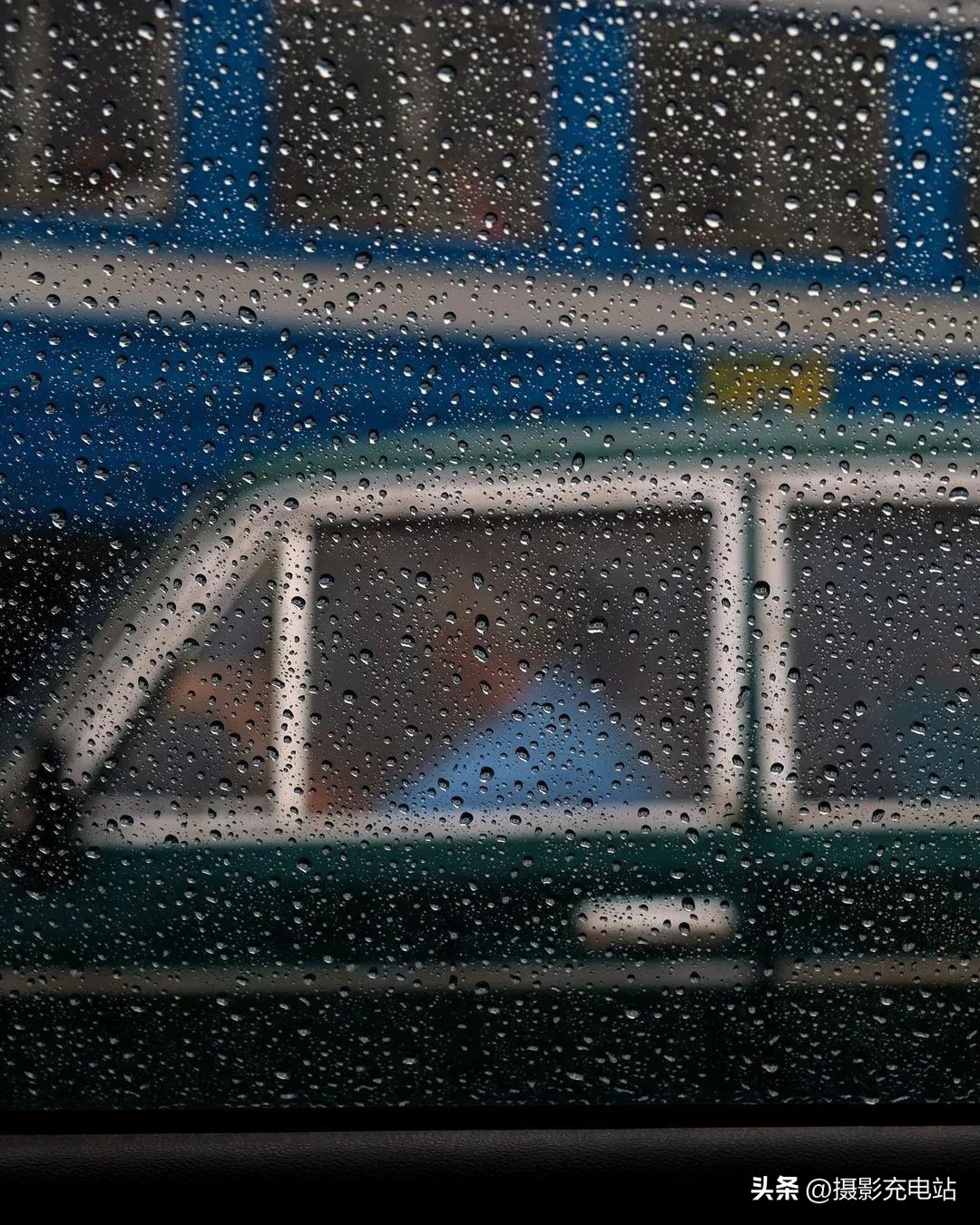 Composition King! Self-taught female photographer Sarah van Rij - iMedia