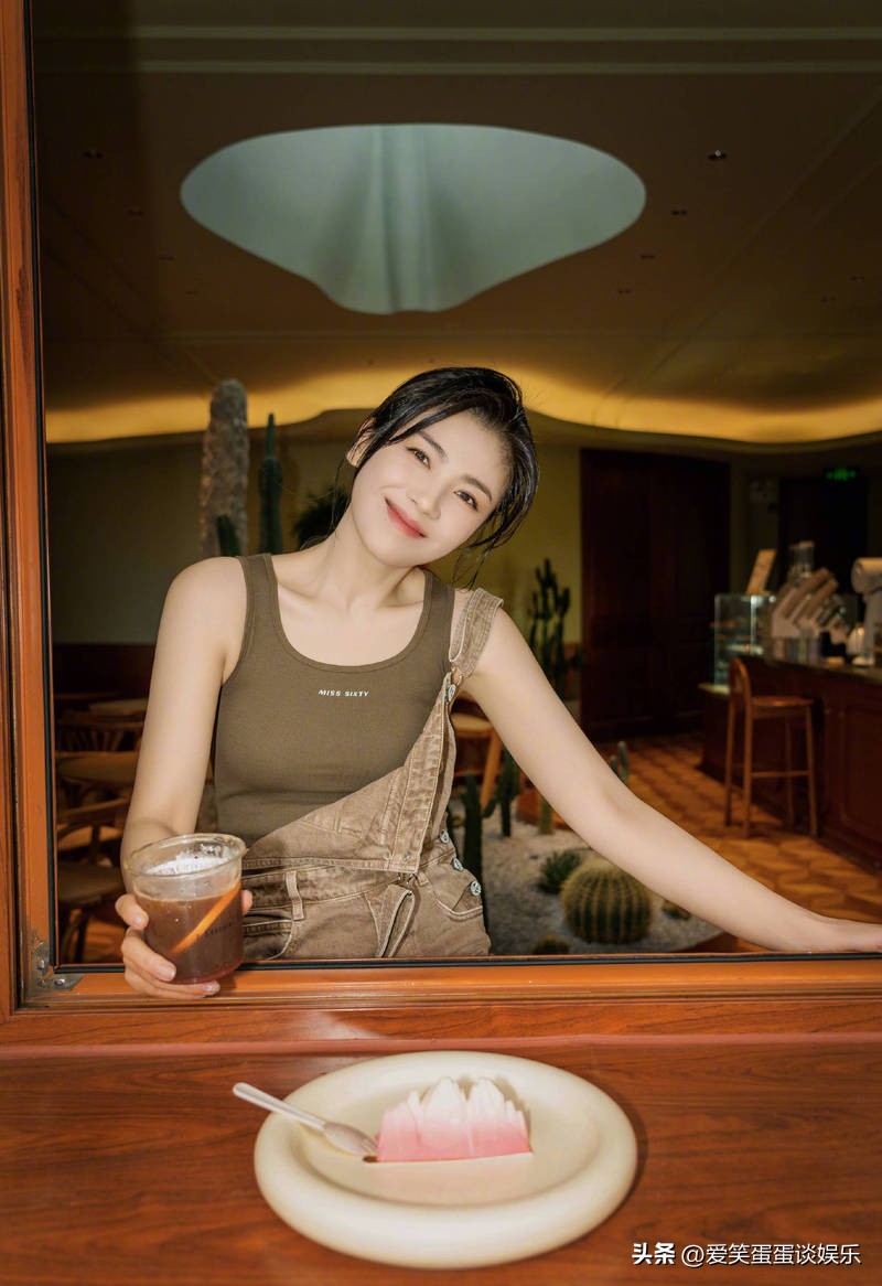 Liu Tao's birthday photo exposure: an elegant picnic showing an ...