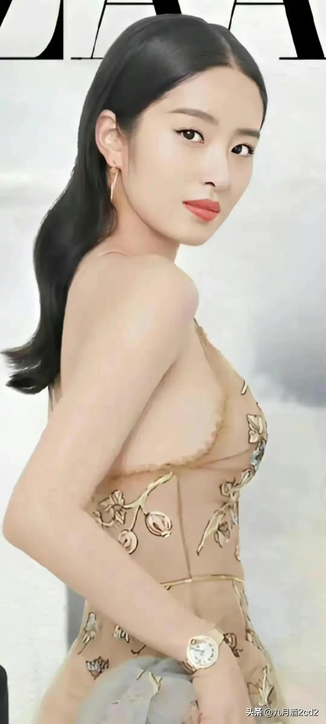 Sexy, hot, charming and colorful Yang Caiyu photo - iMedia