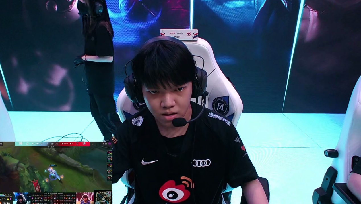 TheShy has a higher status in the team?Angel's live broadcast revealed: I wanted to choose Akali ...