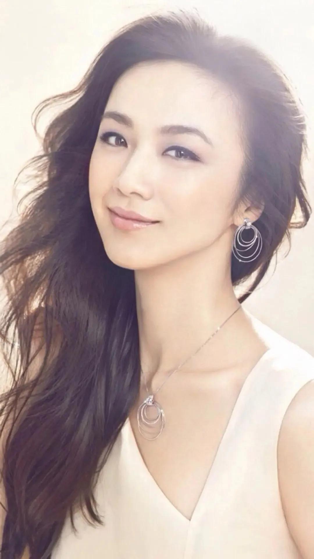 Sexy Goddess - Tang Wei - iNEWS