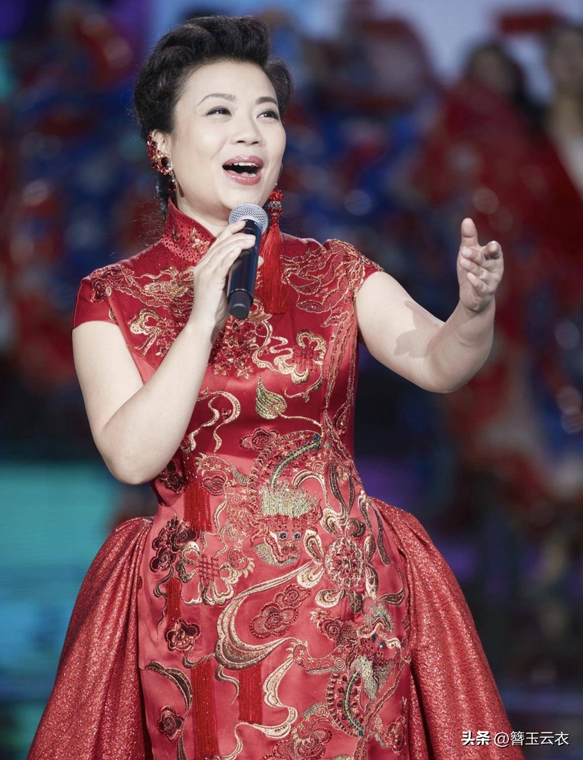 55-year-old folk song queen Zhang Ye: Although not married, it does not ...